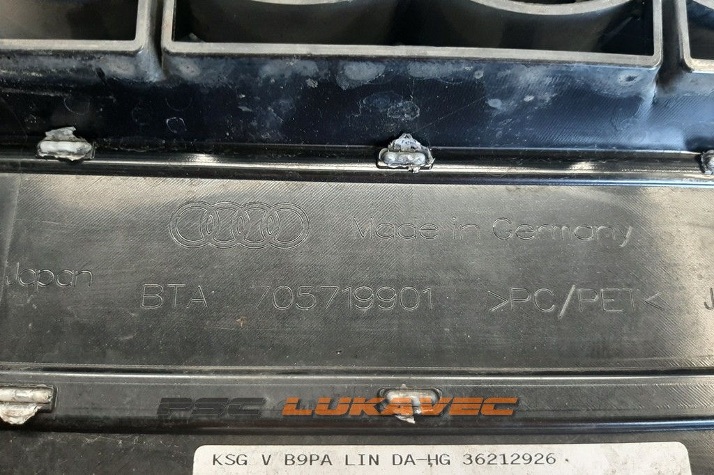 AUDI A4 B9 FACELIFT PREDNJA MASKA SA ZNAKOM 8W0853651DF 2019-2021 - PSC Lukavec - autodijelovi